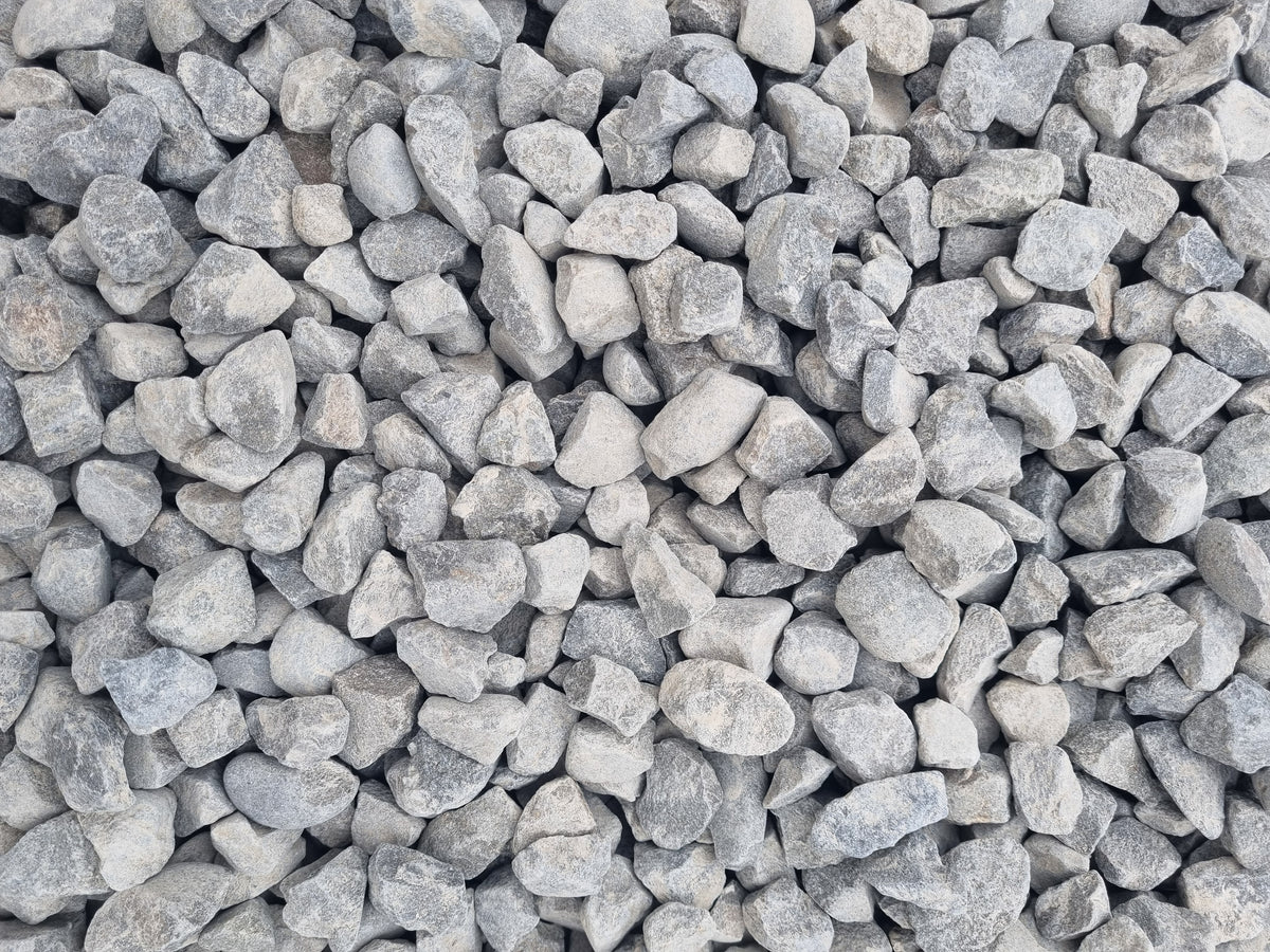 Large Grey Chip – Dyers Road Landscape & Hire